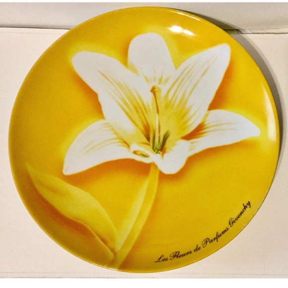 Givenchy | Accents | Parfums Givenchy Dessert Plate | Poshmark